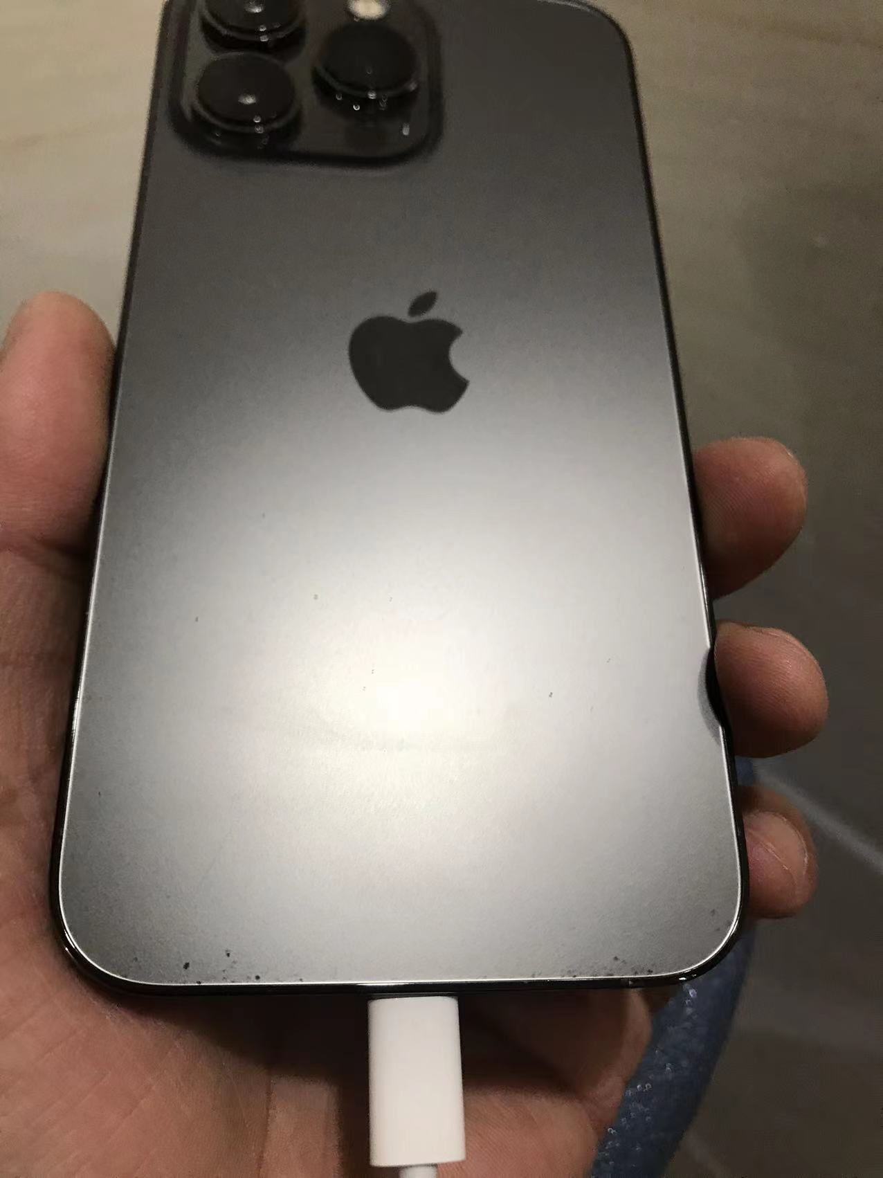 关于13Pro 后盖掉漆的问题 - Apple 社区